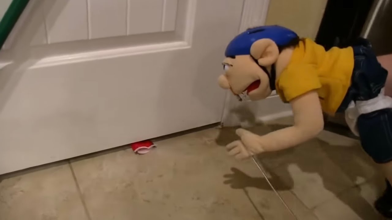 Take The Cup Jeffy 😂 - YouTube