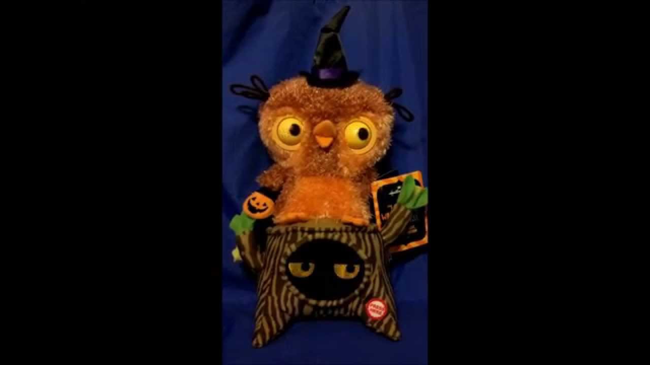 Hallmark's Whooo's Watching Me? Singing Owl - YouTube