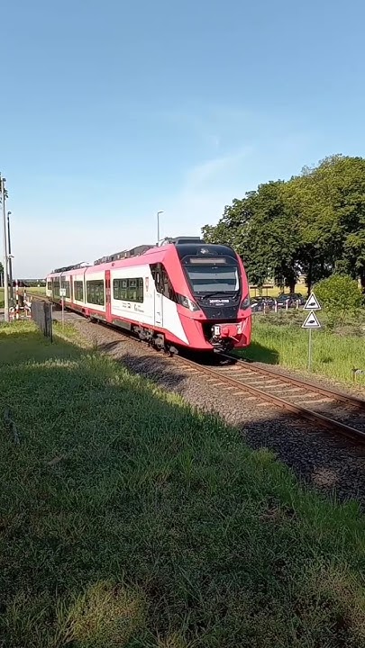 36WEh-006 Wiek Poj. 4l.(2020r.) z Wolsztyna do Poznania wjeżdża do ...