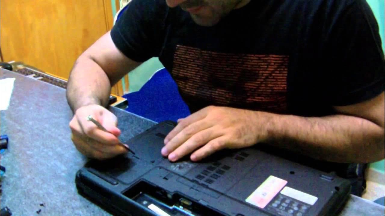 How to recover data/files from a dead laptop/netbook - YouTube