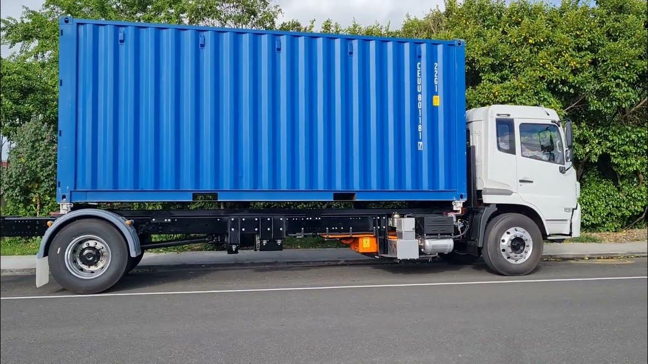 Battery Electric EK16S from Kahu EV in New Zealand - YouTube