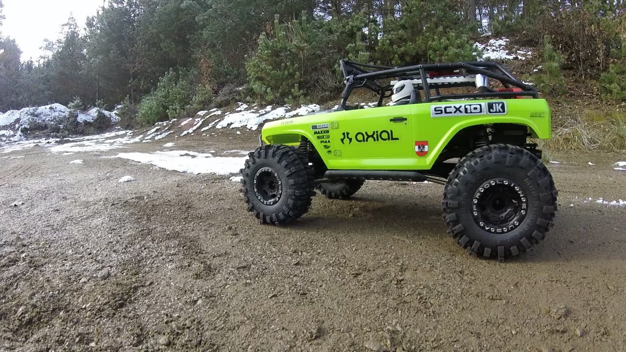 TEST MUD SLINGER 2 XL 2.2" SCALE TIRES - YouTube