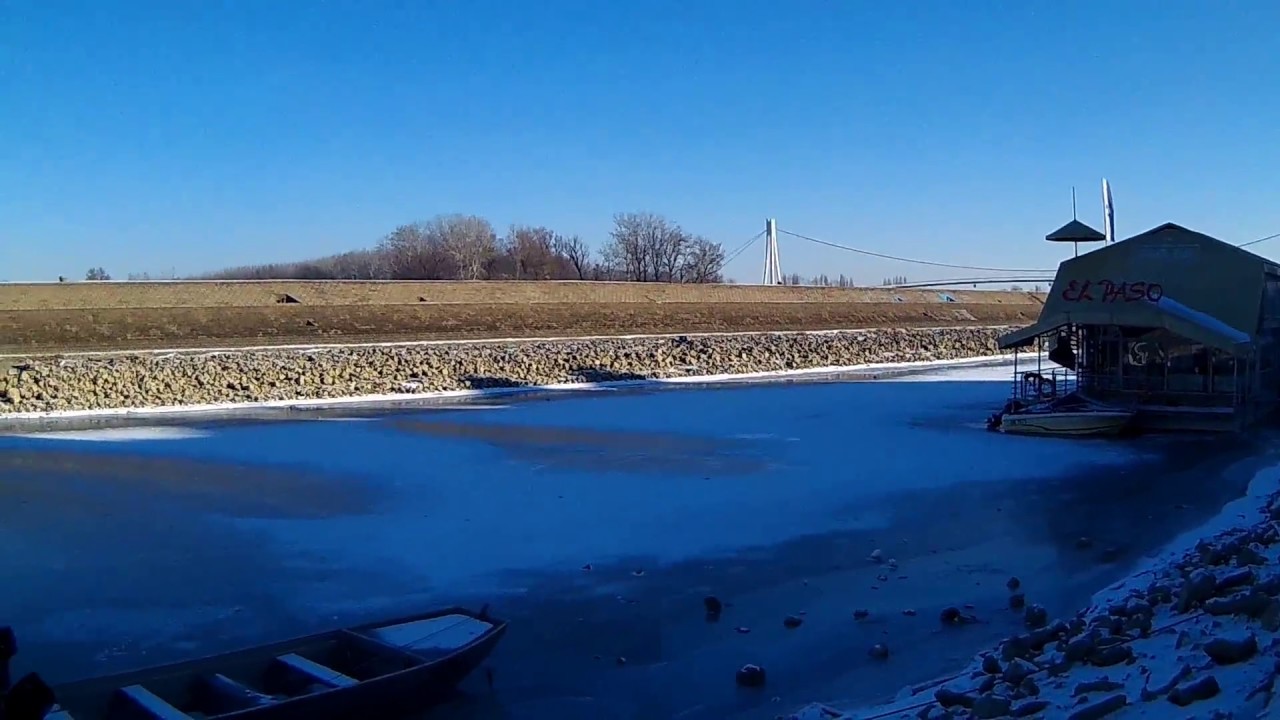 Osijek: Sante leda u Dravi - YouTube