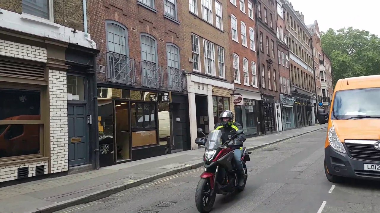 London Streets (2020) - GREEK STREET - W1 (Soho) - YouTube