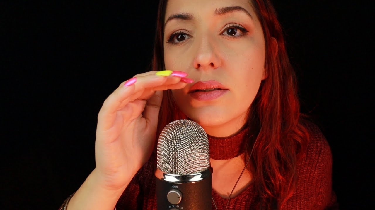 ASMR UP CLOSE whispering mouth sounds, hand sounds, tongue clicking ...