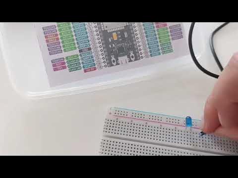 Allumer une led montée avec la carte esp32 - YouTube