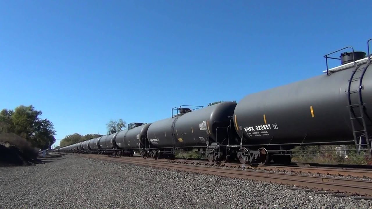 BNSF 8864 East at Porter 10/13/13 (HD) - YouTube