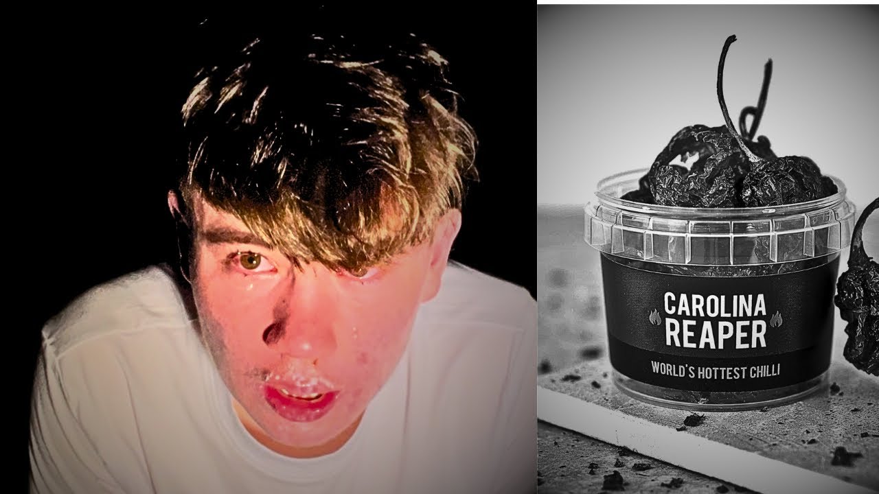 EATING WORLDS HOTTEST CHILLI ( GONE WRONG) - YouTube