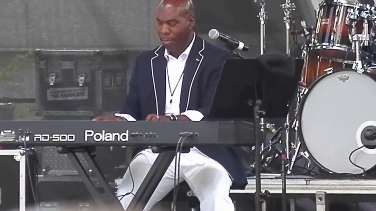 'Godfather Of Gospel' Ben Tankard - "Heavenly Vibes" (LIVE) - YouTube