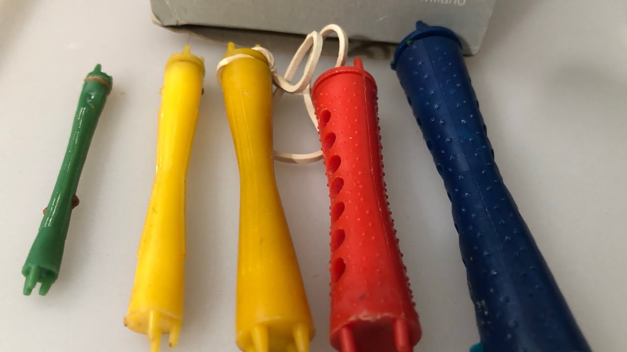 Bigudíes de diferentes tipos para realizar el rizo, permanente, ondas ...