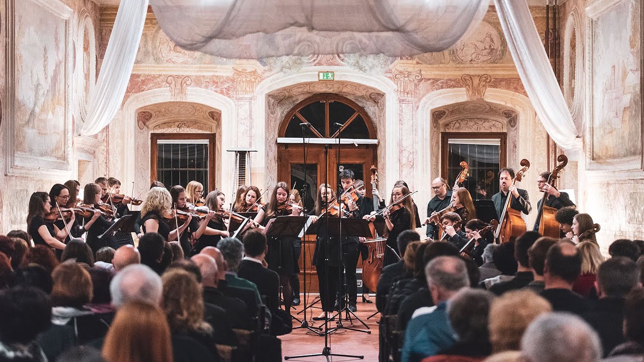 John Rutter: Suite for strings - O waly waly - YouTube