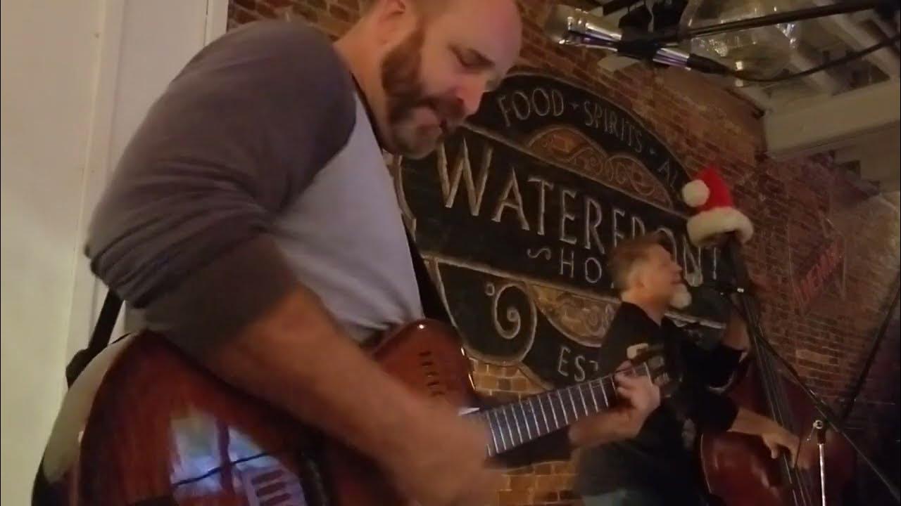 Steal My Kisses -Ben Harper cover DUO live at Waterfront Hotel Bar in Baltimore, MD w/Gary Mauck ...
