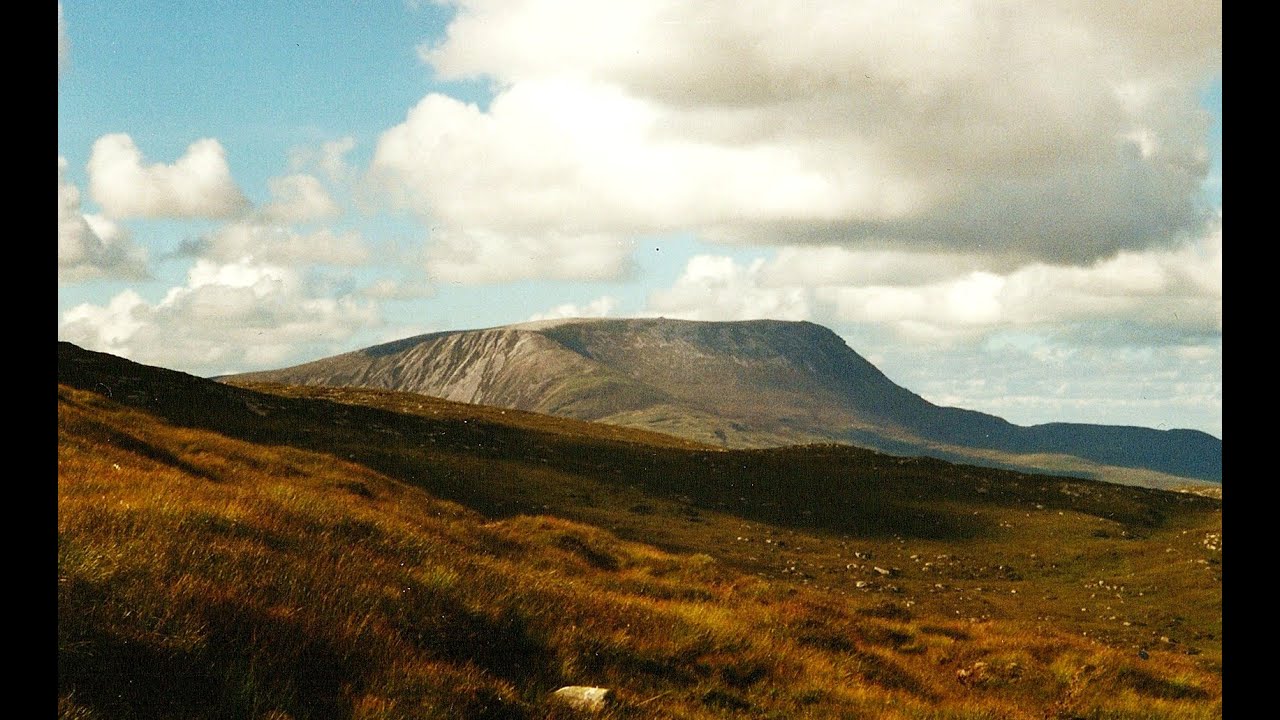 Muckish Mountain, Miner's Path (in a blizzard!) - YouTube