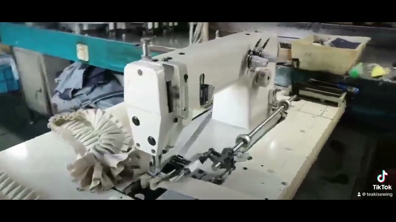 3800-2 double needles chainstitch sewing machine with device - YouTube