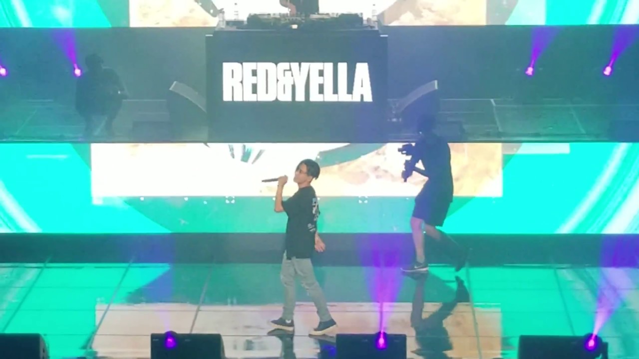 180623 DPR LIVE Text Me The Synergy - YouTube