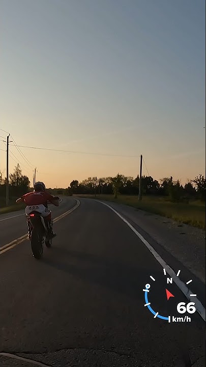 Honda CRF 450 hits 154 km/h (96mph) 🤯 - YouTube