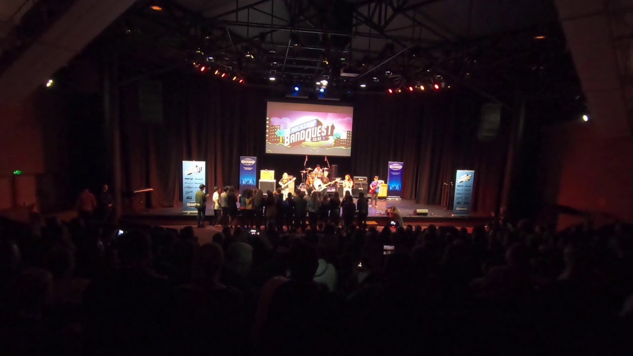 The Minorz - Murrays Bay Intermediate School - YouTube