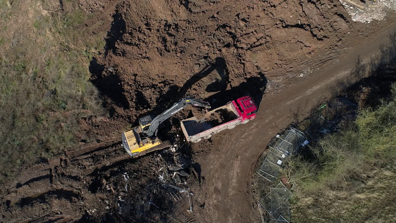 Muck Shift HD 1080p - YouTube