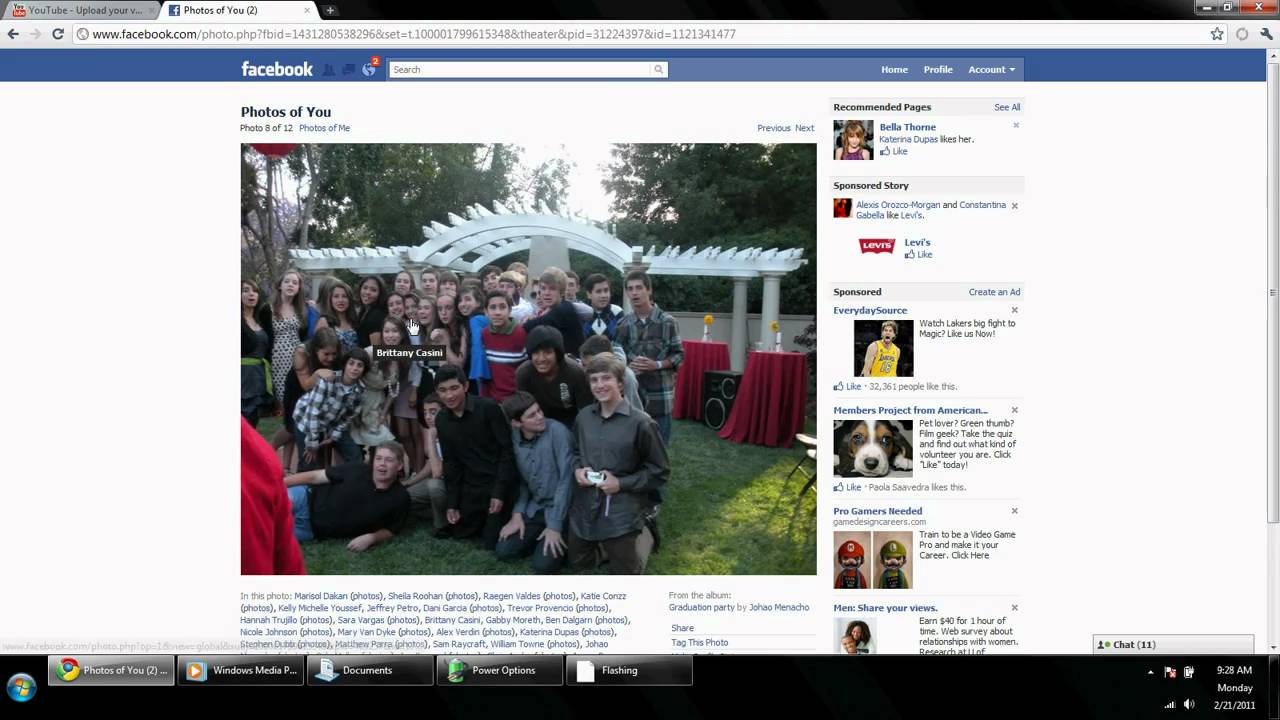 How to get rid of the New Facebook Picture Viewer - YouTube