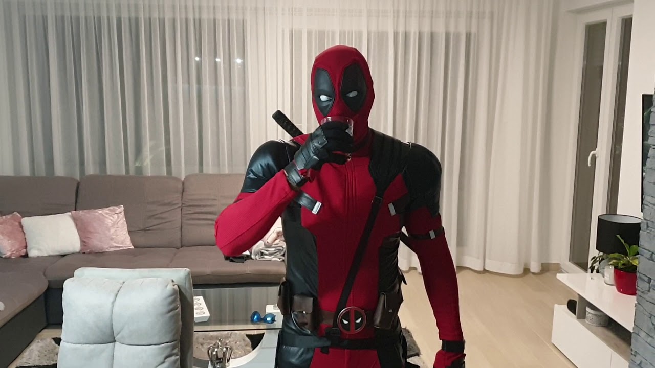 Cosplay/ Deadpool by procosplay v2 suit - YouTube