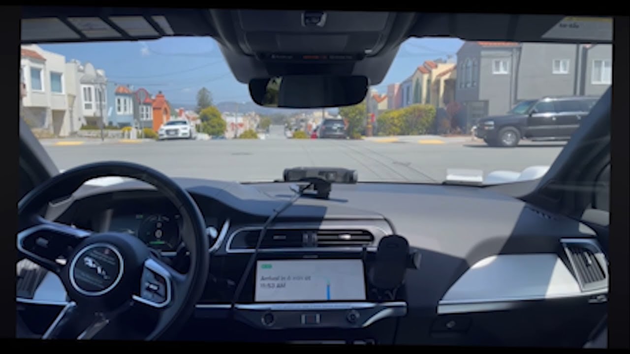 Waymo vehicle crashes 1 week after federal investigation launched into ...