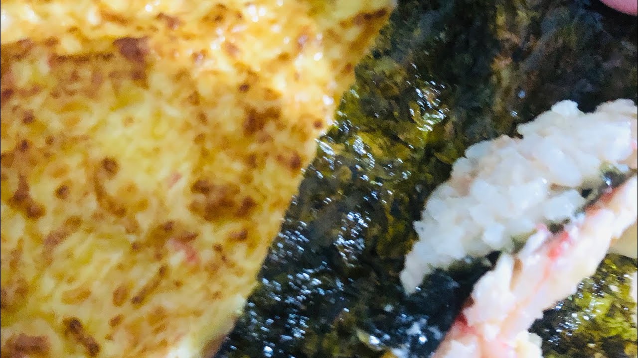 CHEESY SUSHI IN PAN BAKED IN AIR FRYER - YouTube