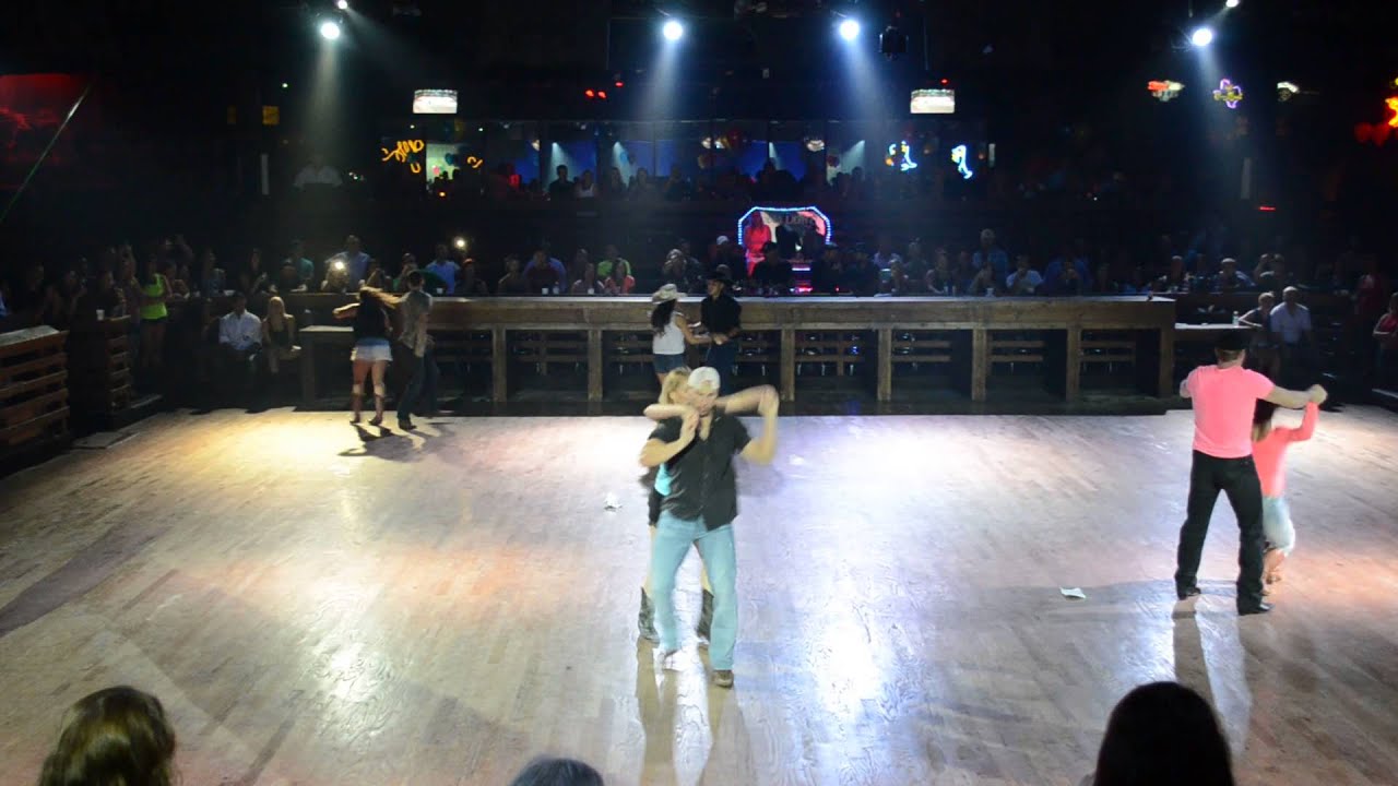 Cowboys Arlington Dance Contest - Freestyle Finals 2014 - YouTube