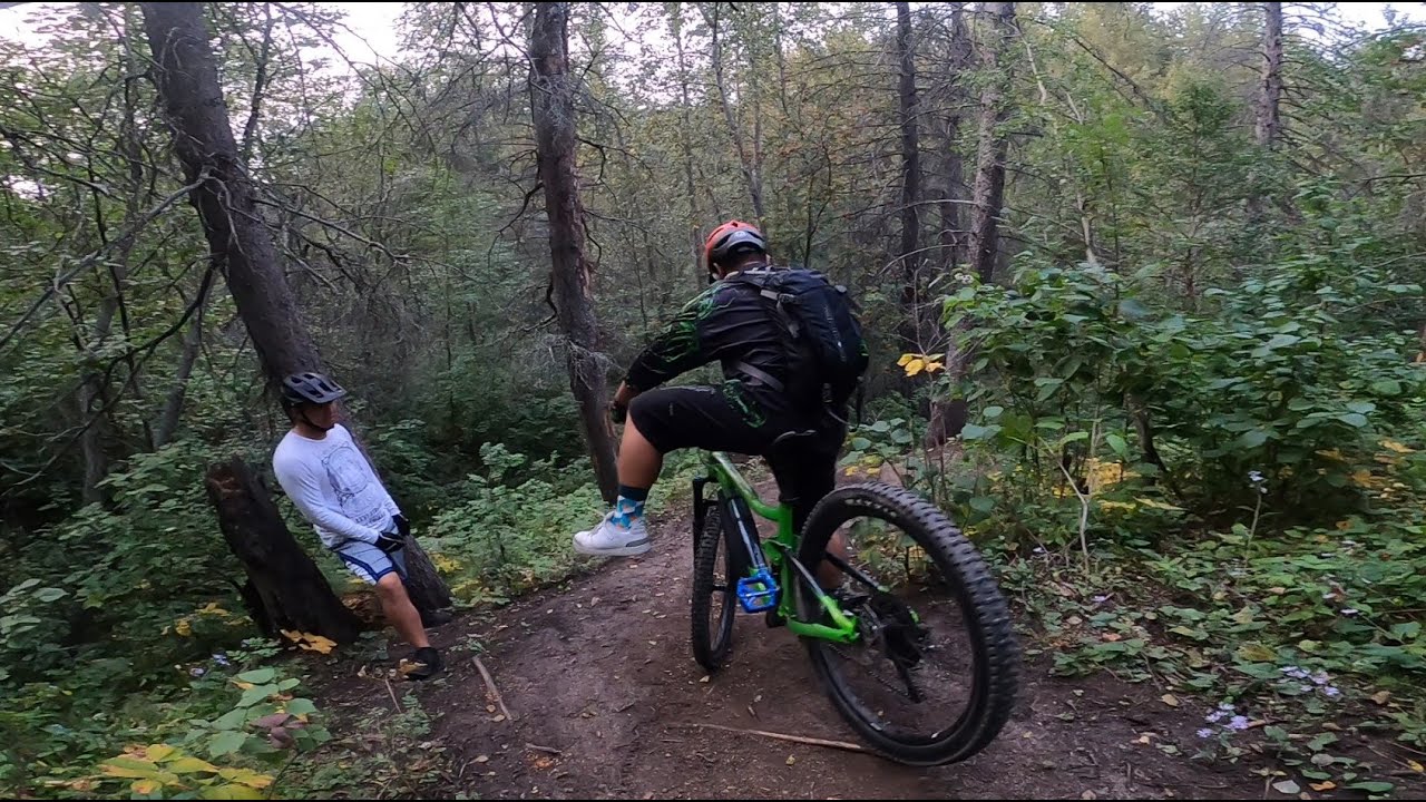 Quick Devon rip! - Devon trails, Alberta, Canada - YouTube