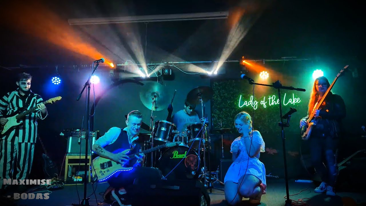 Our AMAZING set at Lowestoft Live's HALLOWEEN Open Mic! - YouTube