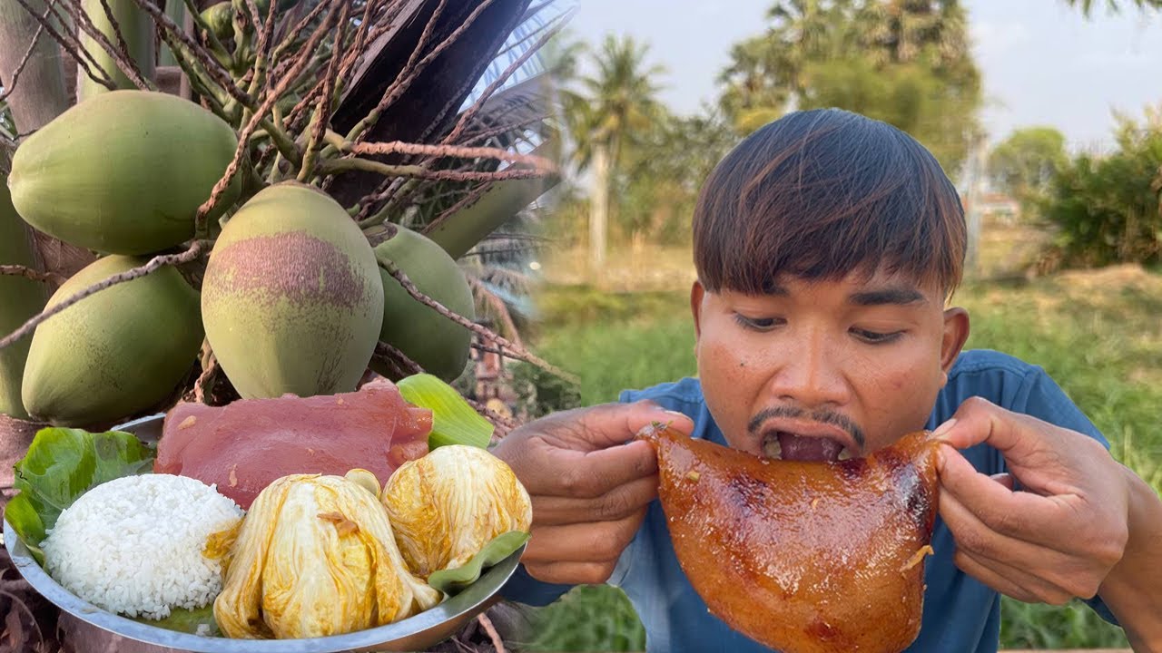 Braised Pork Skin Coconut Recipe- Cooking Pig Skin with Coconut eating ...