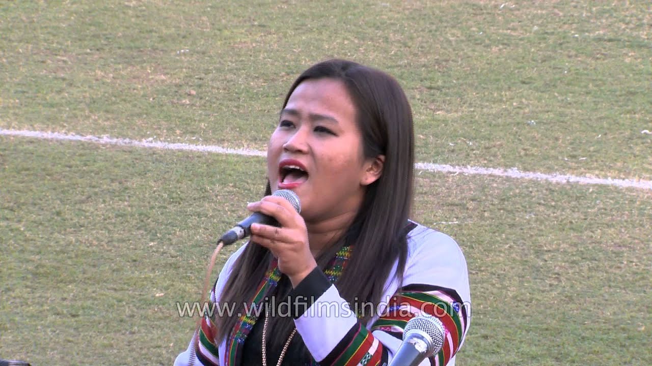 Mizo singer Evelyn Lalremsangi performing live in Delhi - YouTube