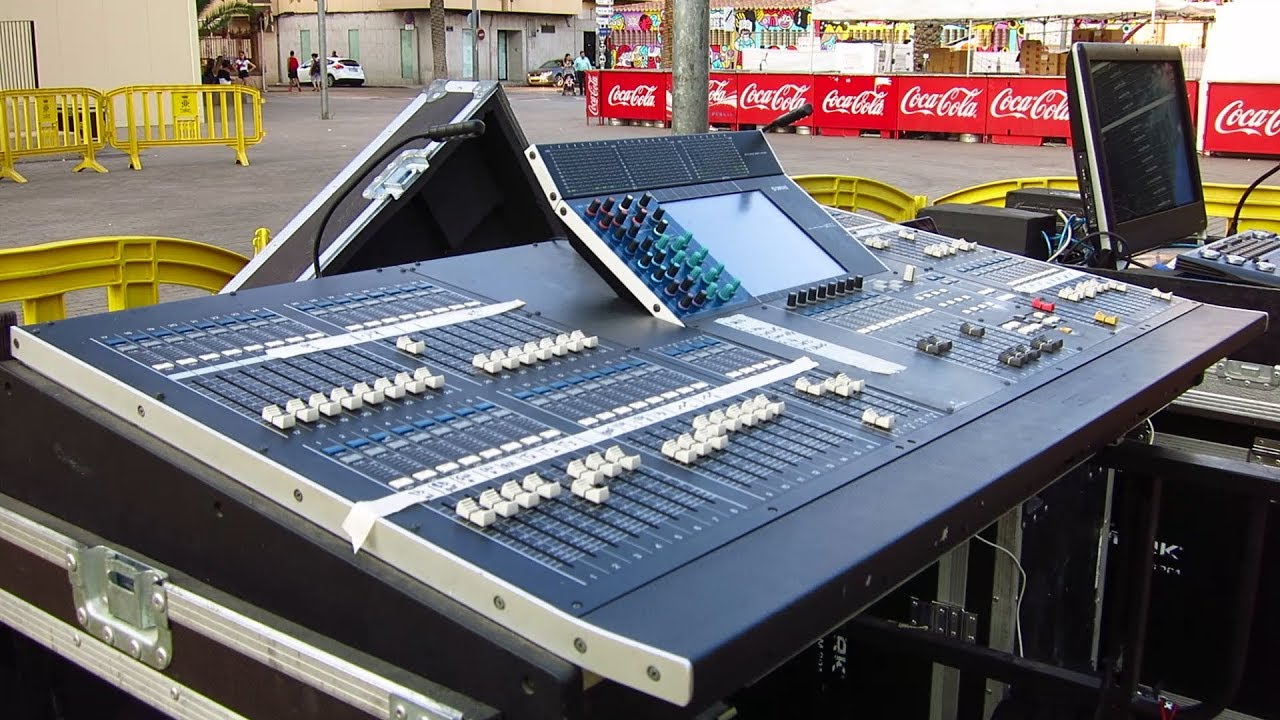 PROTOCOLO DE AUDIO DIGITAL ETHERSOUND - Conexiones entre la MESA y el ...