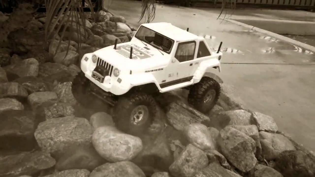 Nitro Crawler/semi Scaler Prt1 - YouTube