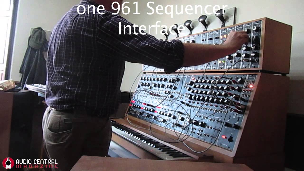Moog Modular System 55 - YouTube