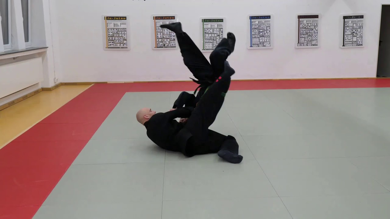 Ninjutsu Wurftechnik aus dem Kyu-System - YouTube