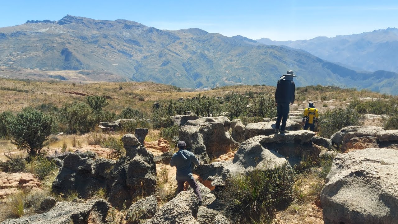 Explorando en algún lugar de Sipe Sipe 🤘🔥 - YouTube