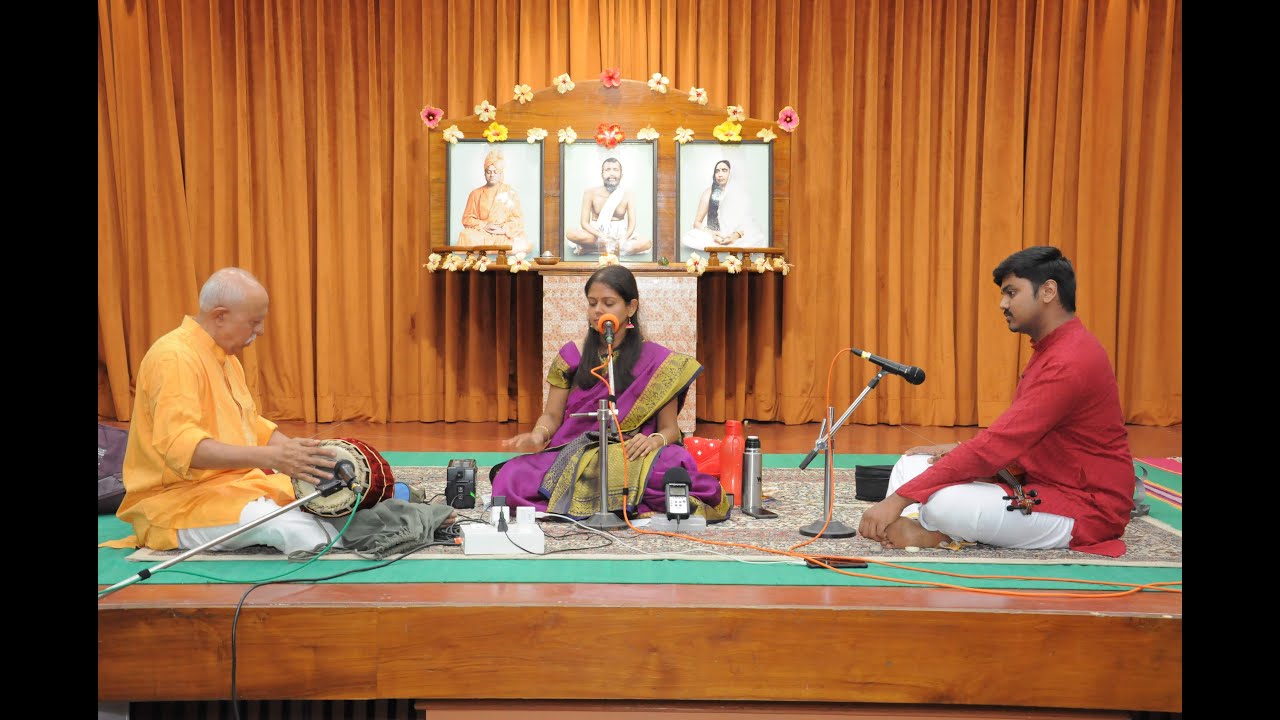 Carnatic Classics by Smt. Divya Padmanabhan - YouTube