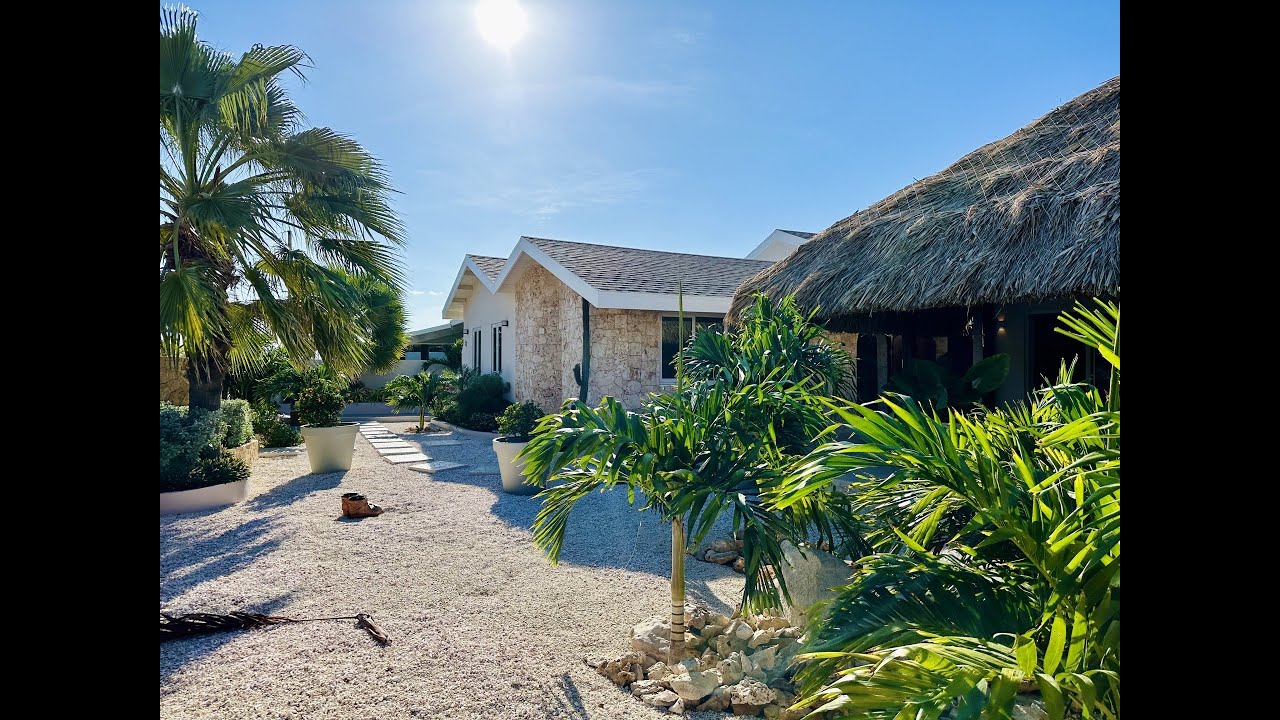 Luxury Multi-Family Villa Topaz - YouTube