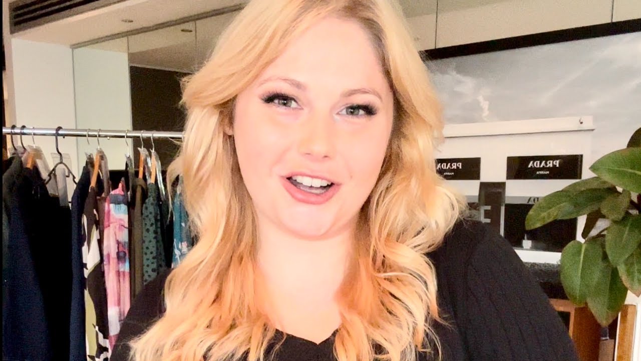 Try on Haul with Sarah Kelly - YouTube