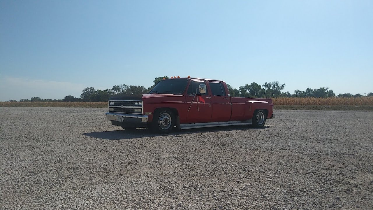Slammed and LS Swapped 86 C30 Square Body Dually - YouTube