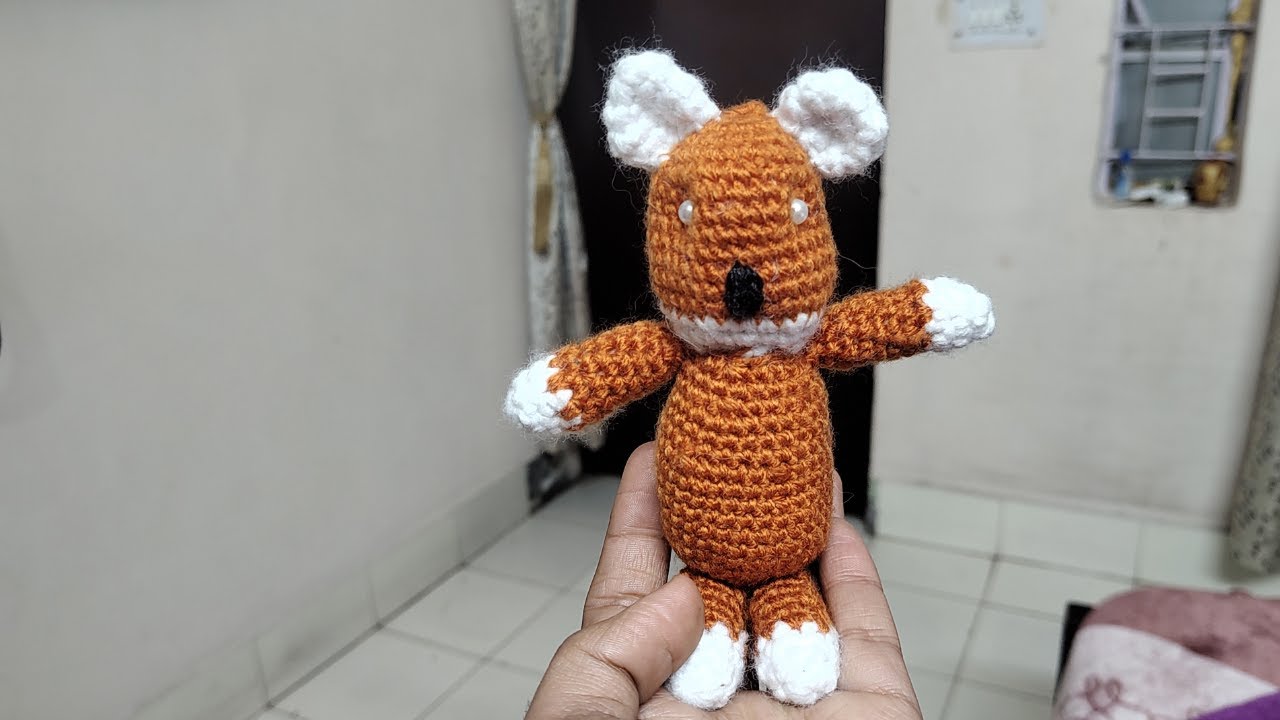 Step-by-stem Tutorial on How to Crochet a Simple Teddy for Beginners ...