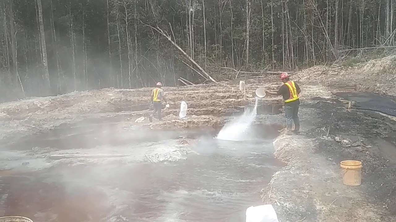 Pemberian Kapur di Sedpond-Sediment Pond /Settling Pond/Enviroment ...
