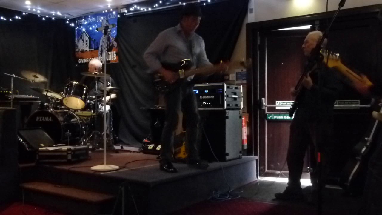 Lee Hedleys Jam at the Enler Delta blues club Comber - YouTube
