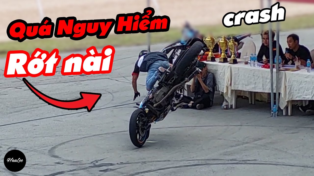 Pha RỚT NÀI Đỉnh Cao của RACING BOY Bốc Đầu khét tiếng ở Sài Gòn - 1st ...