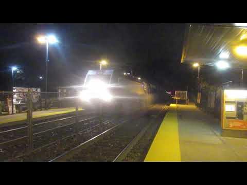 NJ Transit Train 6263 Arrives at Montclair Heights 11/8/22 - YouTube