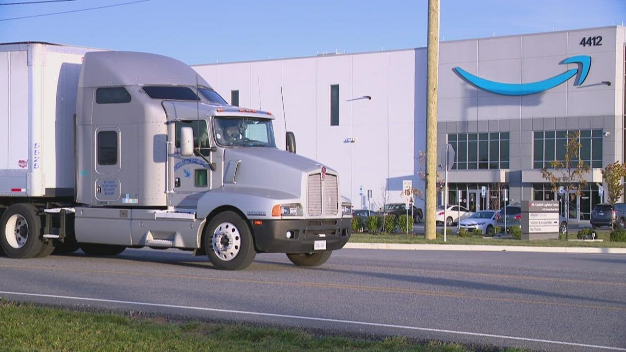 Truck hits and kills semi driver who was walking on Hancock Co. 300 ...