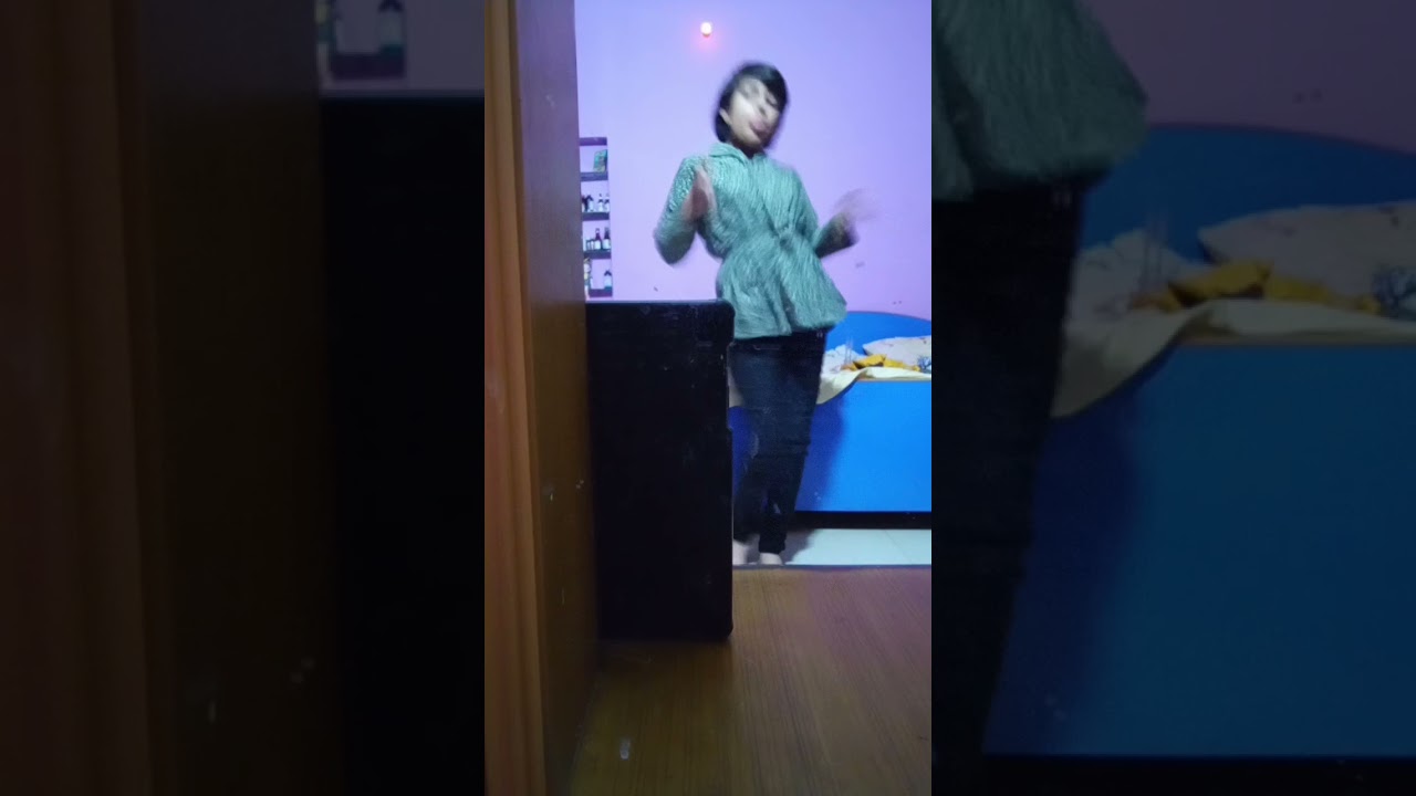 dance in paro song - YouTube