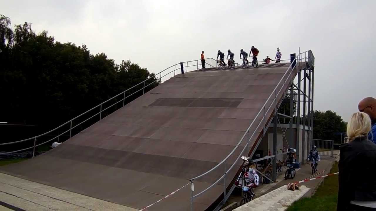 Nick Roelofs op startheuvel papendal. - YouTube