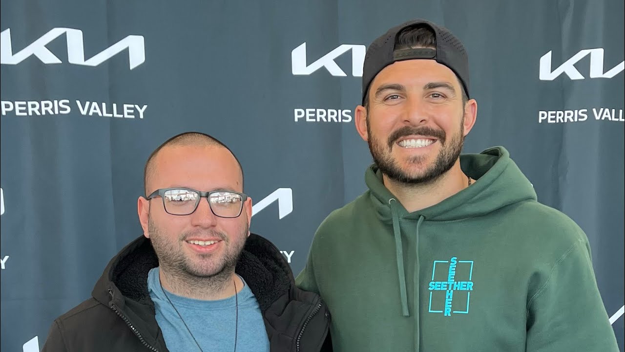 Line To Meet Alex Vesia (Dodgers) Perris Valley KIA (Perris Ca) - YouTube