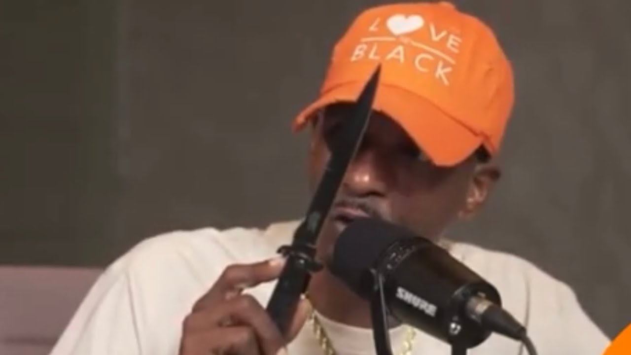 Charleston White shows off his arsenal 😨 - YouTube